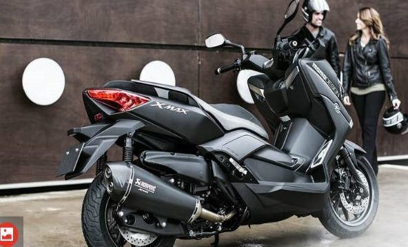 Yamaha X-Max 400 MOMODESING| precio y características - BlogdelaMoto.com
